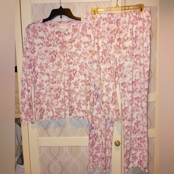 Laura Ashley | Intimates & Sleepwear | Laura Ashley Pajamas Sleepwear ...